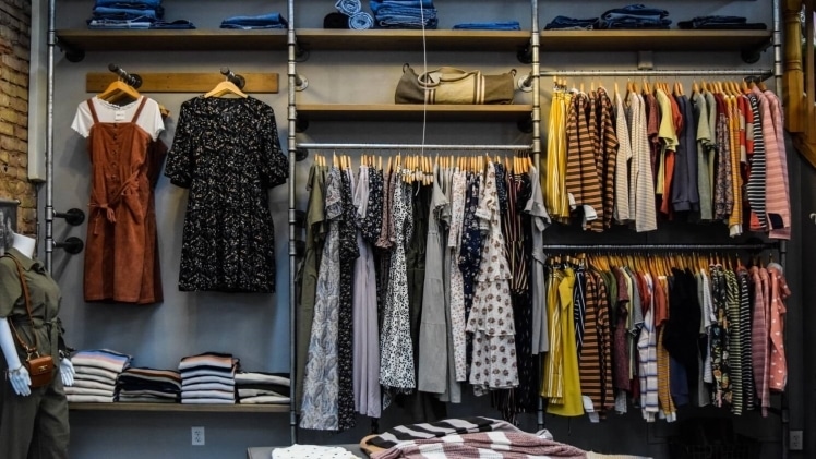 Discover the Best 10 Bulk Wholesale Clothing Suppliers In 2024