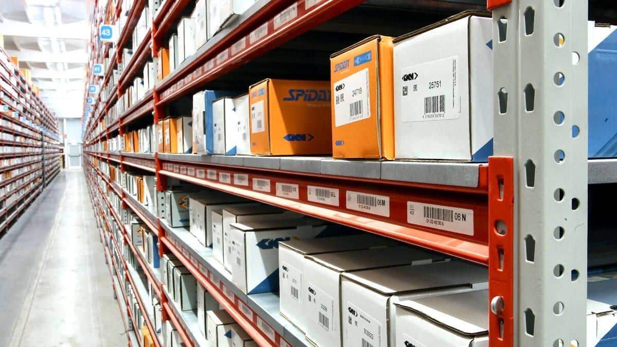 Top Benefits of Implementing RFID Inventory Management Systems